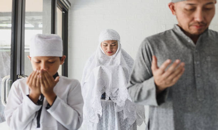 Qibla Compass Watch: How To Find The Qiblah Direction